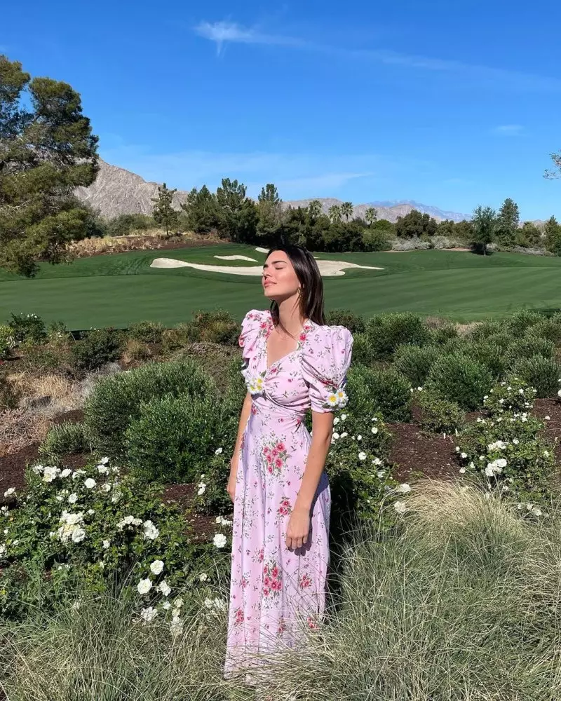 Den perfekte flugt! Inde i Kris Jenners $12 millioner Palm Springs Home