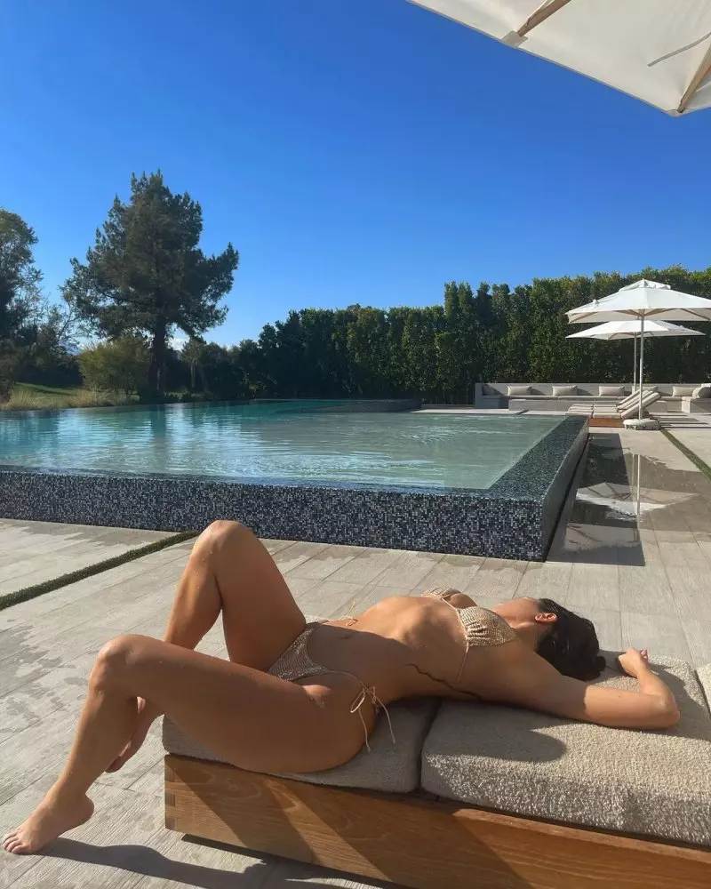 The Perfect Getaway! Ao anatin'ny tranon'ny Palm Springs $12 tapitrisa an'i Kris Jenner