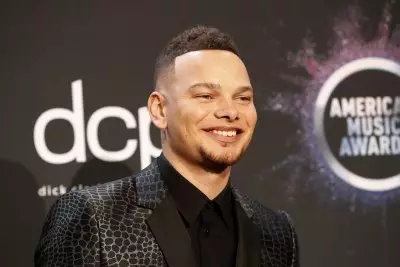 Kane Brown Dallas Cowboys Thanksgiving Halftime Show