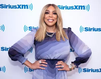 Wendy Williams blir ærlig om narkotikaavhengighet i kraftig PSA