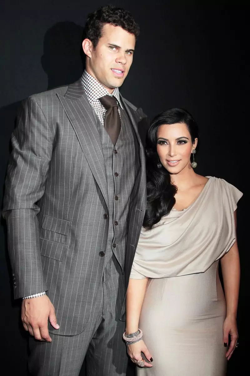 Kanye West o etsa Joke Kris Humphries Kim Kardashian