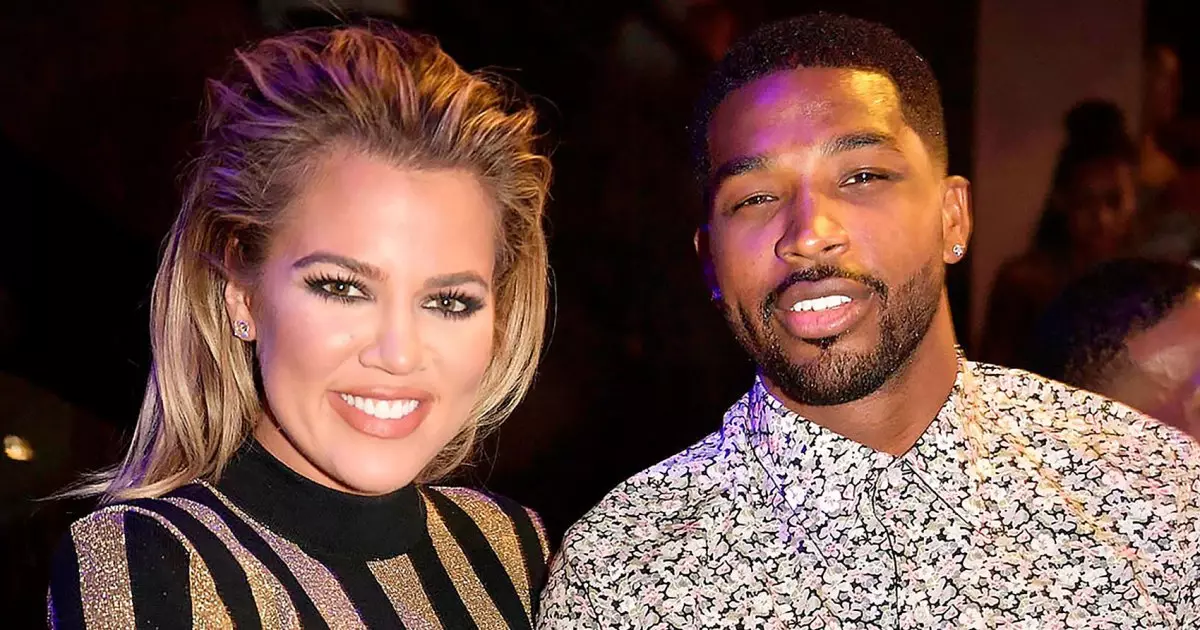 Tristan Thompson Boots Fan Kubva Mutambo Pamusoro Pekupomerwa Kardashian Comments