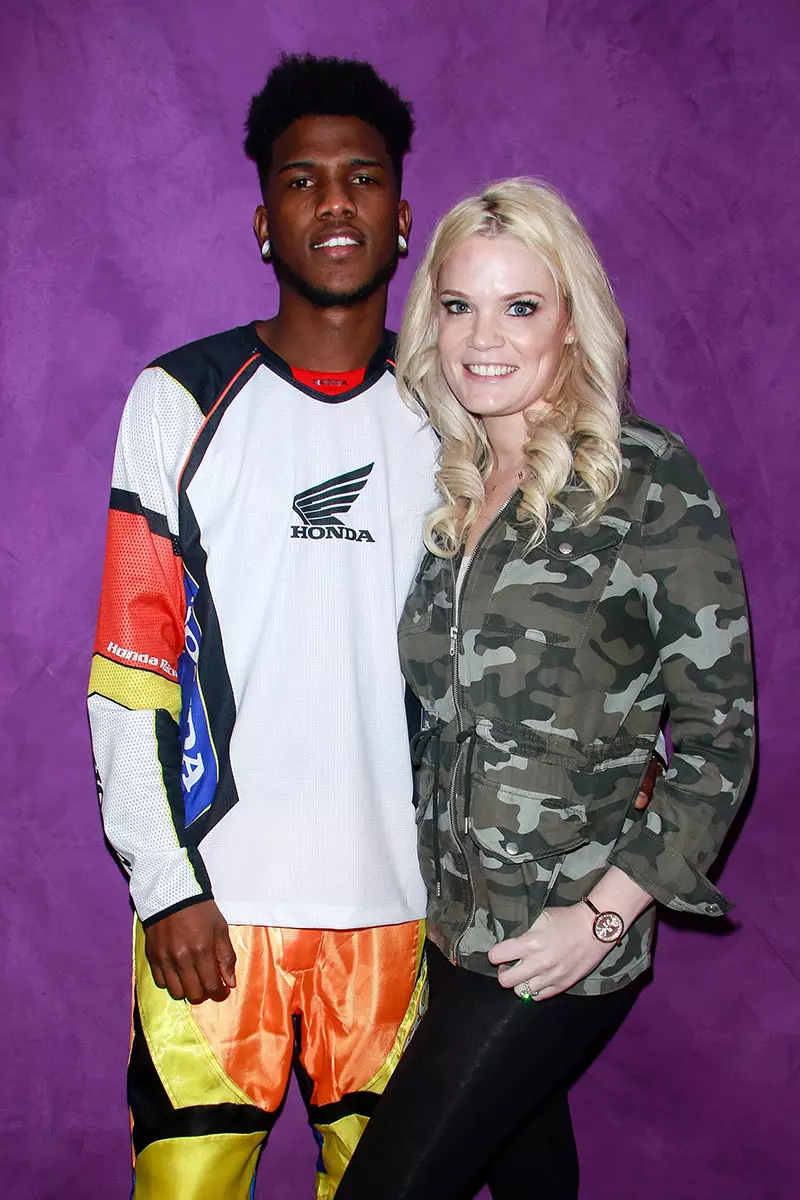 90 كۈنلۈك Fiance Star Jay Smith ICE Custody Ashley Martson دىن كېيىن جىمجىتلىقنى بۇزدى