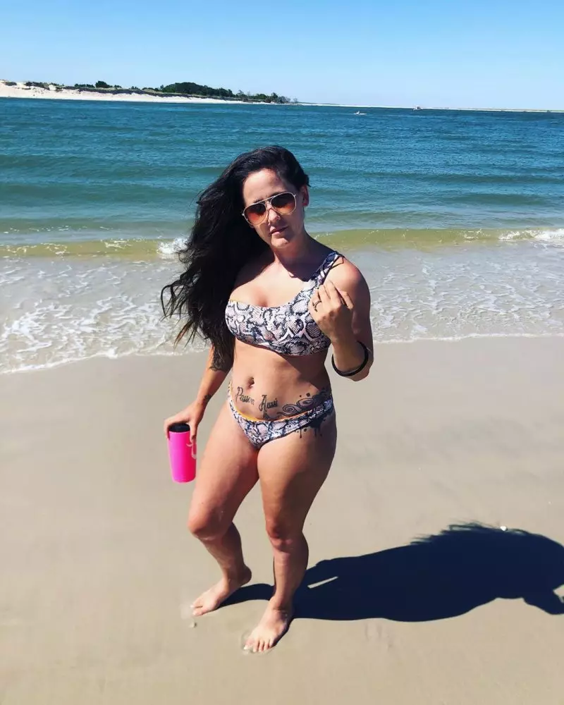 Jenelle Evans zvonuri despre sarcină, glumând Spanx