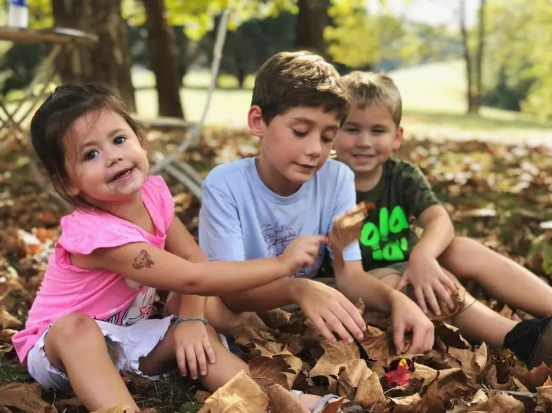 David Eason lê polisieverslag in te midde van bewerings dat Jenelle en dogter Ensley vermis word