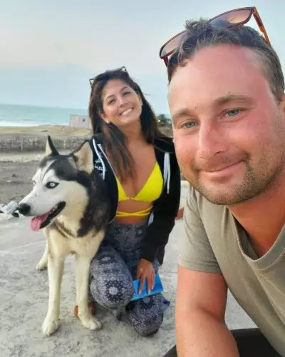 Zvezdnici filma '90 Day Fiance' Evelin in Corey sta se leta 2019 poročila v Ekvadorju