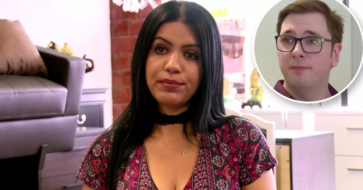 L-Istilla ta' '90 Day Fiancé' Larissa tirrifletti fuq l-'iżbalji' tagħha wara li tiffinalizza d-divorzju minn Colt