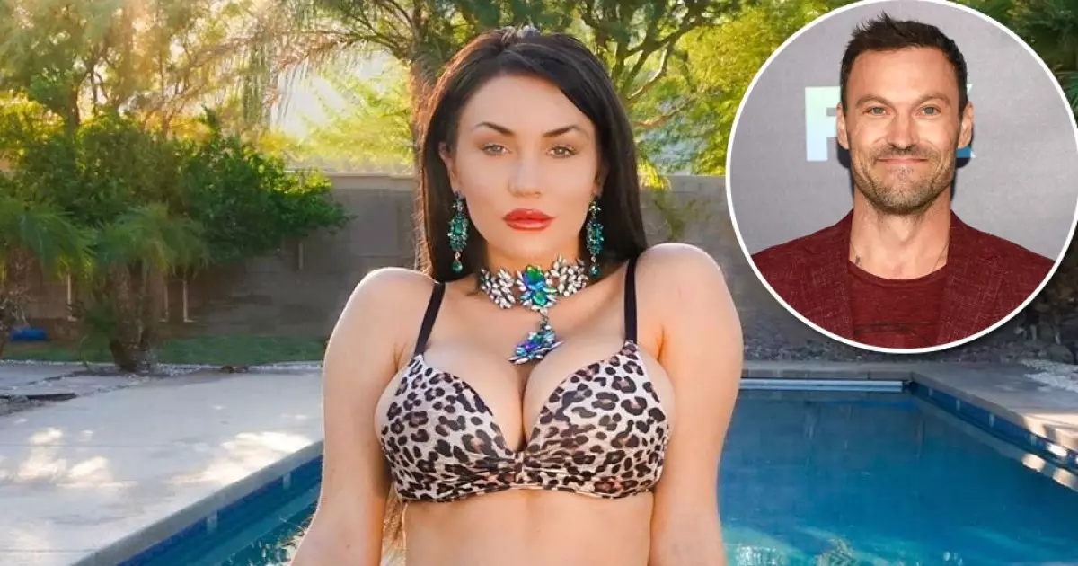 Bikiniklædte Courtney Stodden glæder sig efter rygteromance med Brian Austin Green