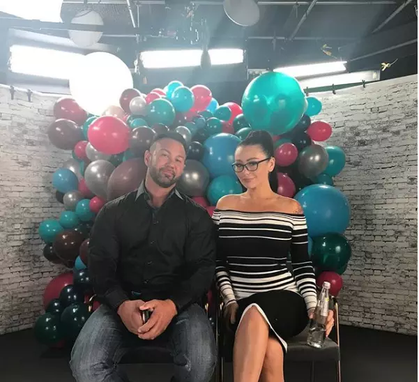 JWoww-ның читләшкән ире аның Джерси ярында: Гаилә каникулында хикәянең ягын сөйләргә тели. 28047_1