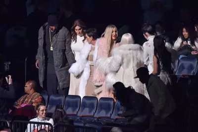 Cailtyn Jenner, Lamar, Khloe Kardashian และอีกมากมายที่ Kanye West's Show