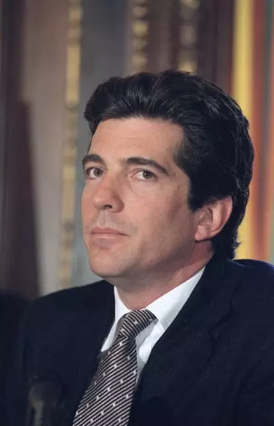 JFK Jr. yo te pran nan anmele entènèt la pou Griselda Blanco, Marenn kokayin inset 2 jfk jr