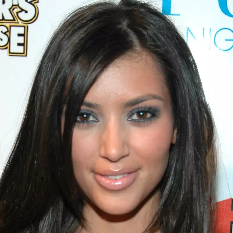 kim-kardashian-face-plastic-surgery-2-7