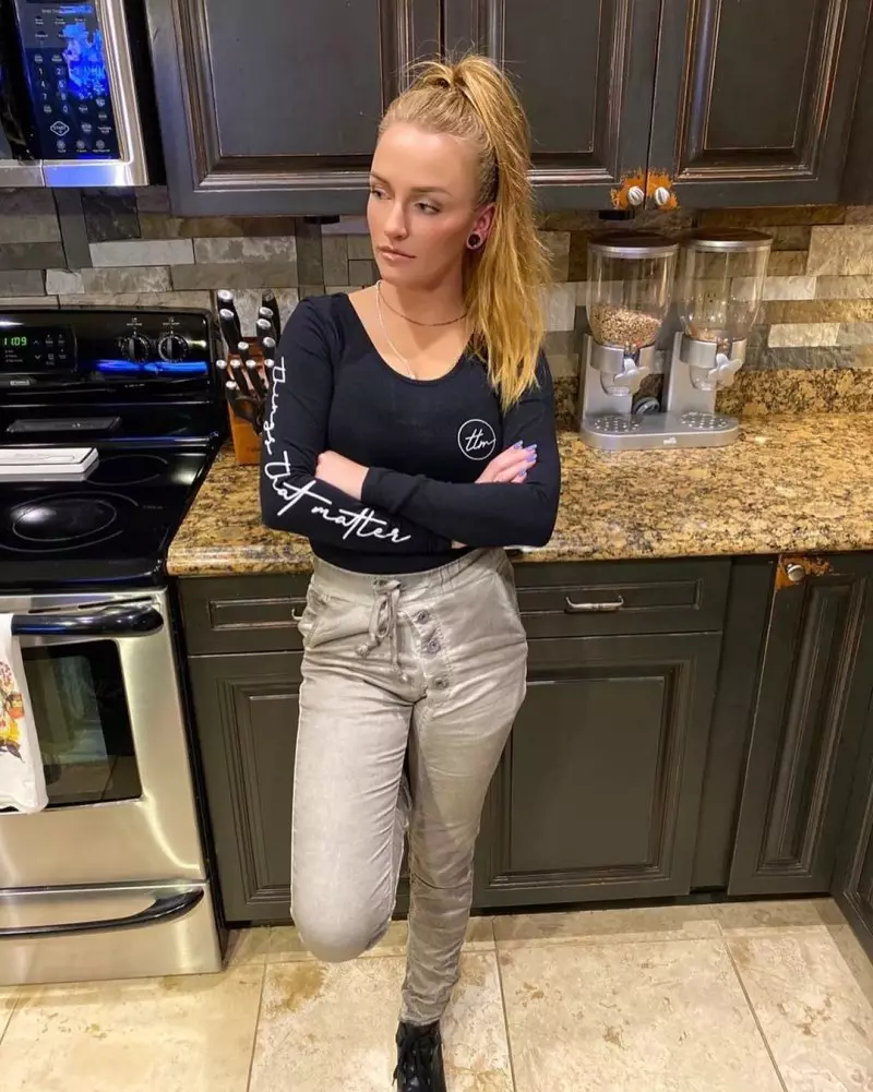 Maci Bookout Mvuzo