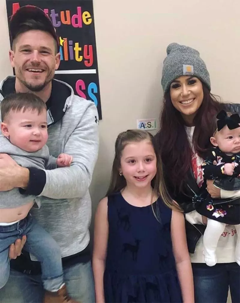 Ugofie Ova Atu! 'Teen Mom 2' Fetu Chelsea Houska Fa'asoa Ata Fa'amafanafana Aiga