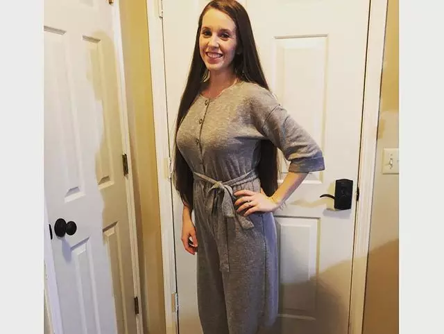 Jill Duggar Fabrairu 2019 Jumpsuit