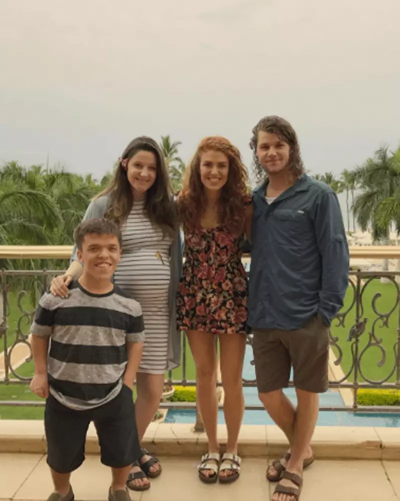 tori-roloff-mwana-bump-2