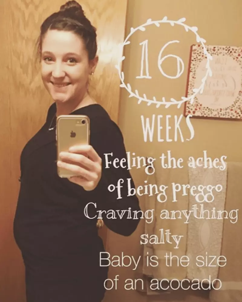 tori-roloff-umwana-bump-11