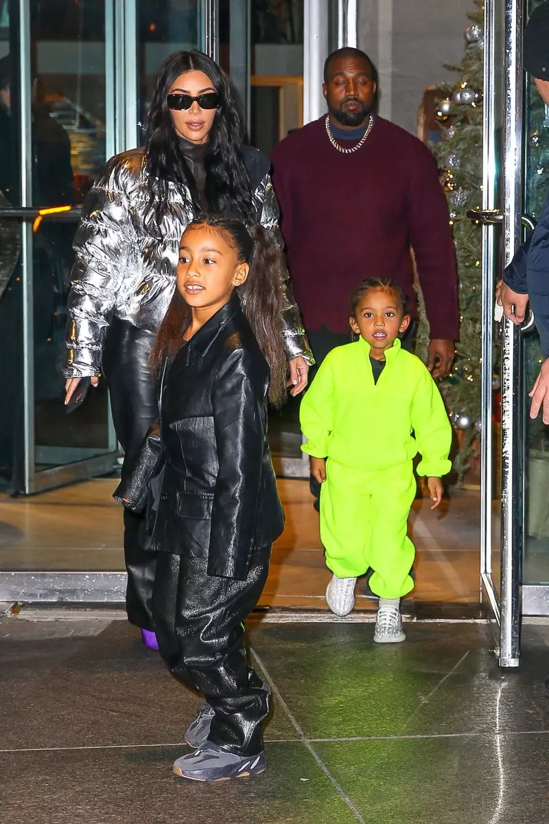 Kim Kardashian i Kanye West vode djecu u NYC