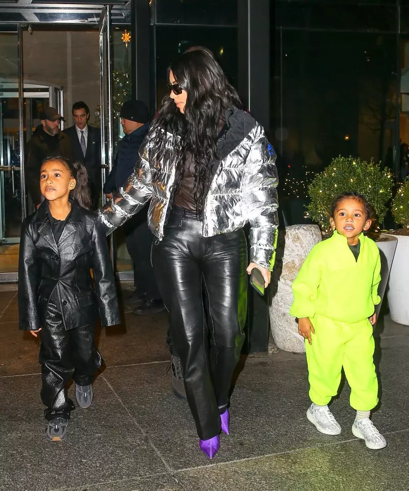 Kim Kardashian šeta North West i Saint West u NYC