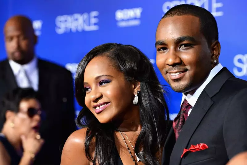 bobbi-kristina-ölüm-zaman çizelgesi-5