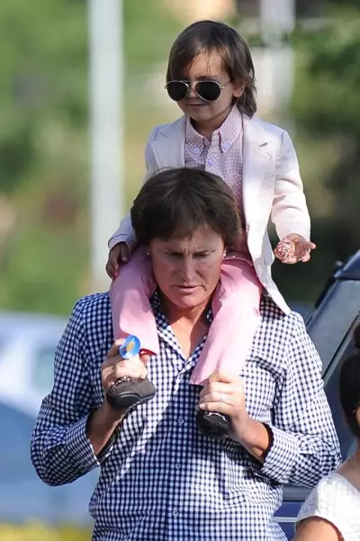 albañil disick bruce jenner chapoteo