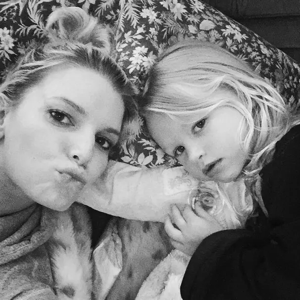 Jessica-Simpson-Kids-17