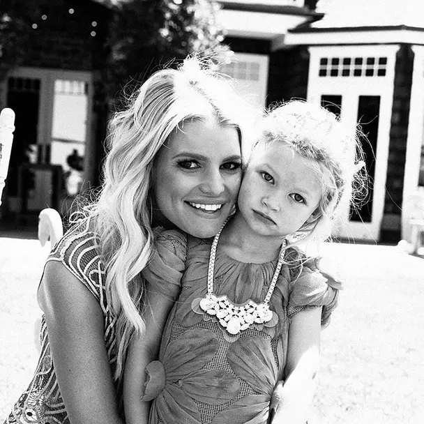 Jessica-Simpson-Kids-20