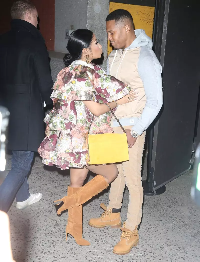 Nicki Minaj bere senarra Kenneth Pettyrekin NYFW-n