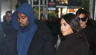 Kim lan Kanye metu Bareng Sadurunge Tweets