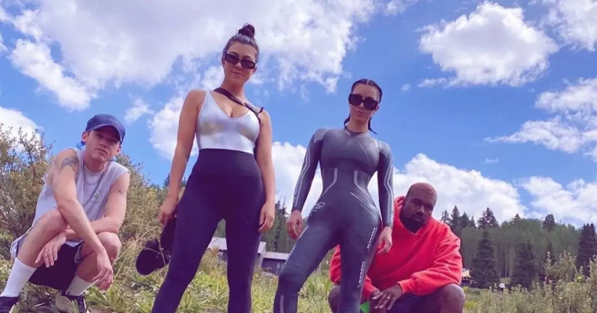 Kim Kardashian Hutu Tare da Kanye West, Kourtney da Yara Bayan Wasan kwaikwayo