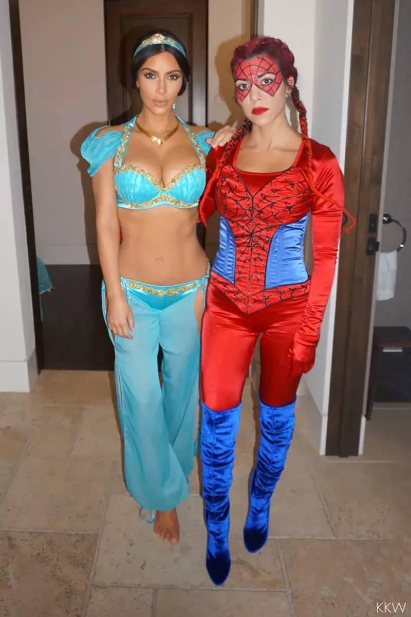 kim-kardashian-Halloween-pics-6