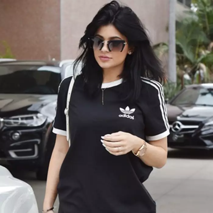 kylie-jenner-rase-splash7