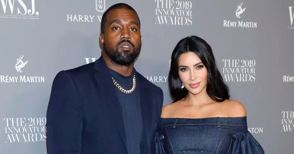 Keɓaɓɓe: Kim Kardashian 'An gaji da dariya' Akan Kanye West's Antics