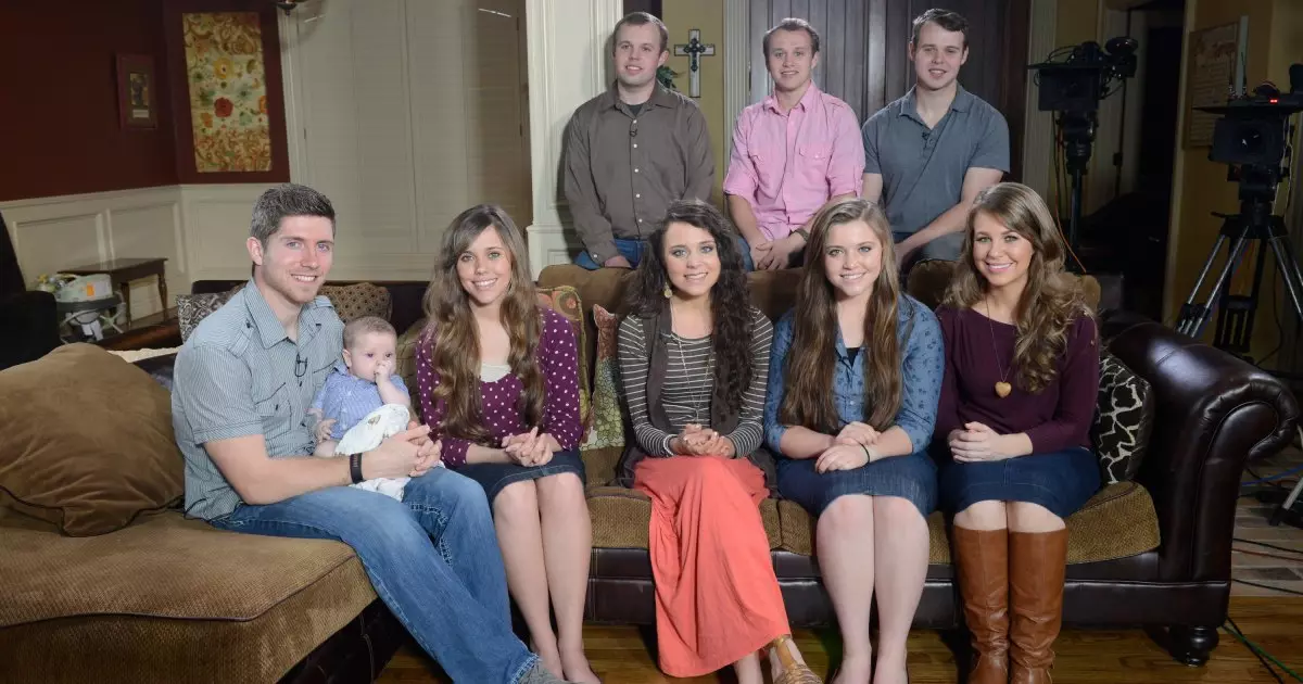 Slegte nuus vir Duggars - Adverteerders gaan voort om 'Jill & Jessa: Counting On' te laat vaar (EKSKLUSIEF) - In Touch Weekly