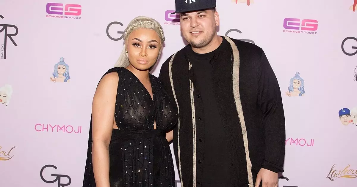 Rob Kardashian dumper Blac Chyna etter å ha funnet rasende meldinger på telefonen hennes (EKSKLUSIVT) - In Touch Weekly