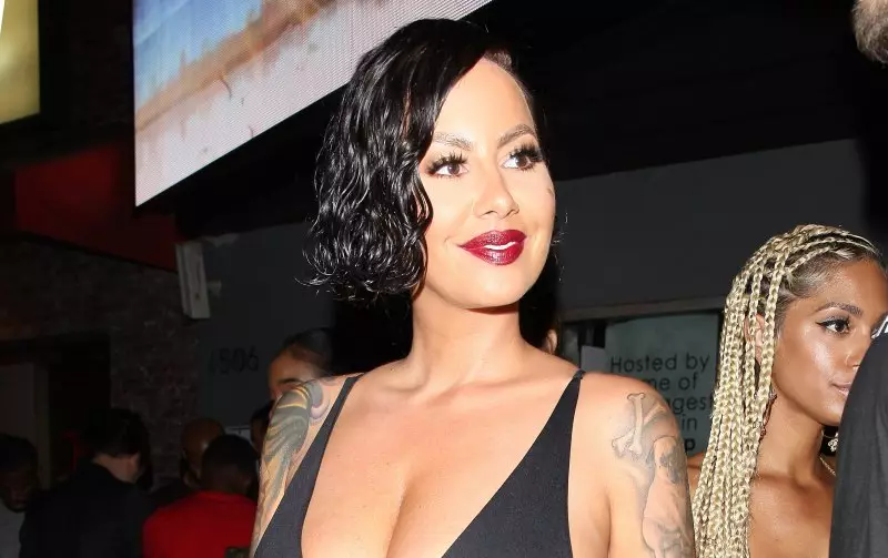 amber-rose-volo-mainty-bob