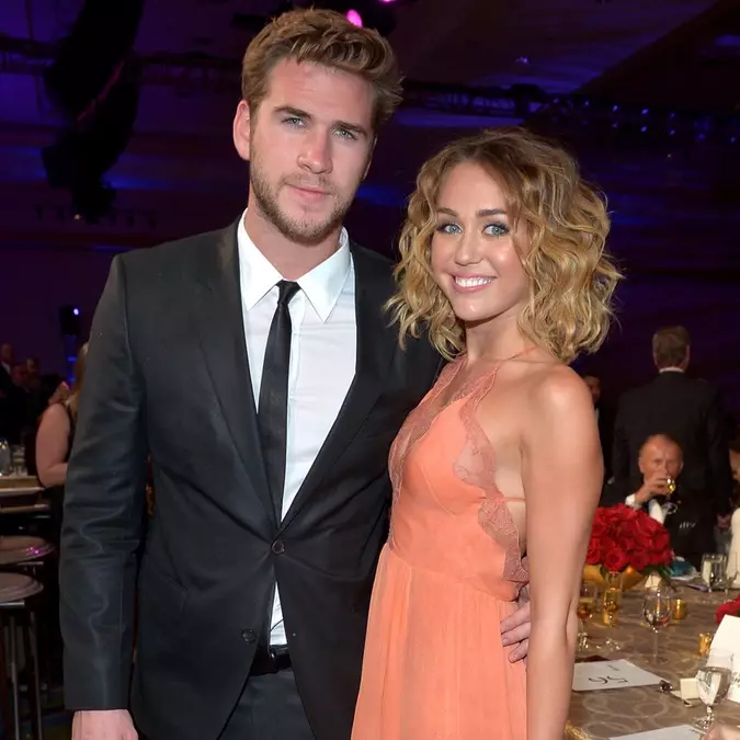 miley-cyrus-liam-hemsworth-3