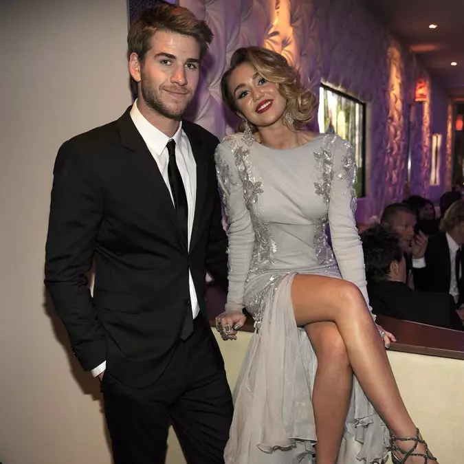 miley-cyrus-liam-hemsworth-8