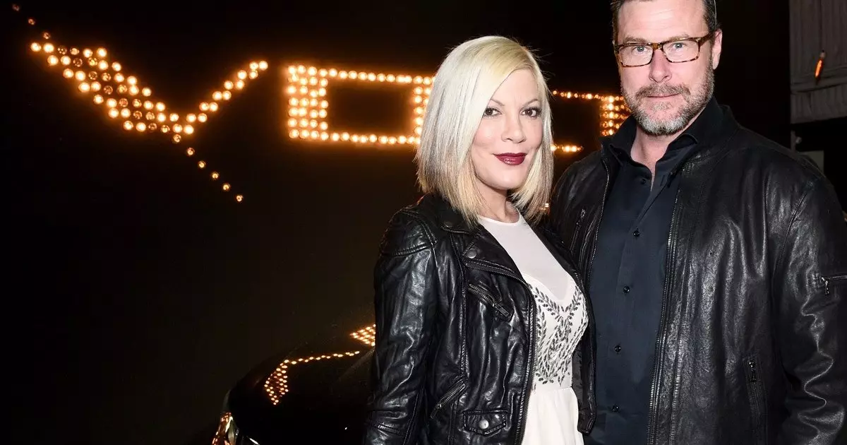 Dean McDermott fala sobre a perda do can familiar, Mitzi - En Contacto semanal