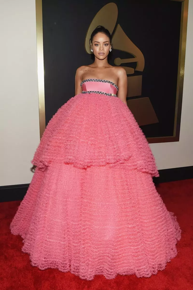 rihanna-grammys