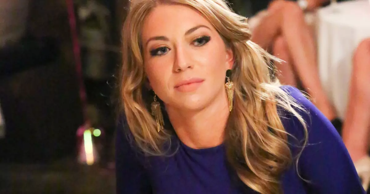 "Regles de Vanderpump" Stassi Schroeder": "Em van editar per semblar una noia dolenta!"