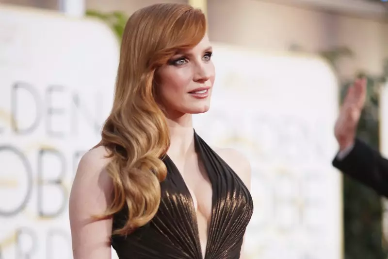 jessica-chastain-štiepenie-zlaté glóbusy