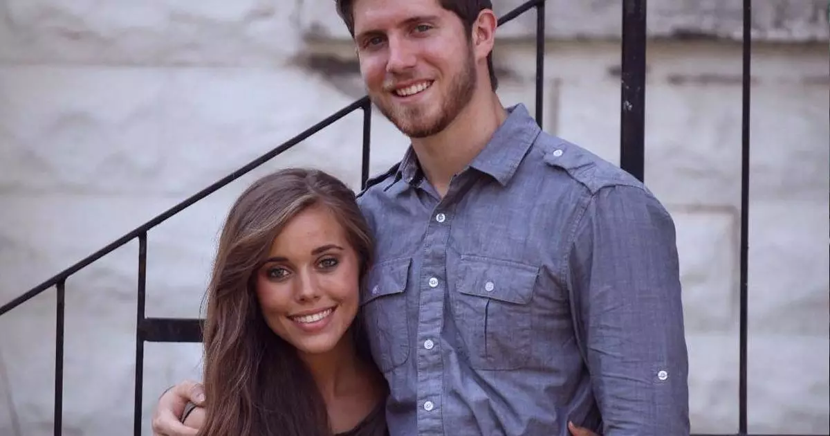 Hunn d'Jessa Duggar an de Ben Seewald hiert Bestietnes an der Kierch ier hir Hochzäitsreceptioun verbraucht?! - In Touch Weekly