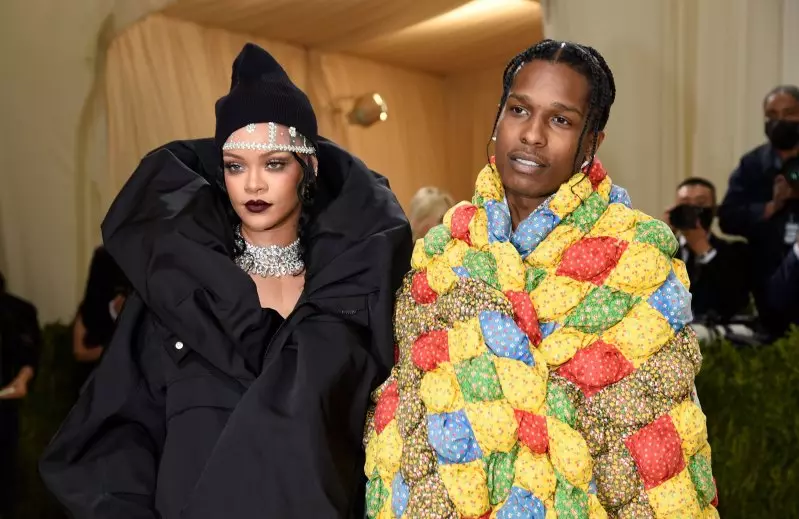 Rihanna Έγκυος Μωρό Νο. 1 ASAP Rocky