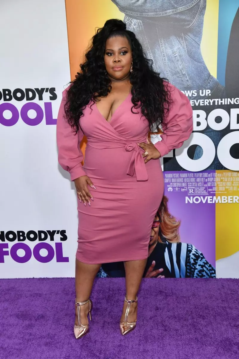 Glee Actress Amber Riley Engaged sa Desean Black