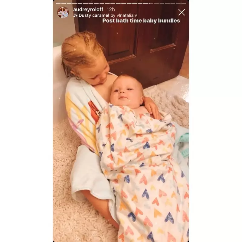 Audrey Roloff publie une photo d'Ember et Bode après l'heure du bain