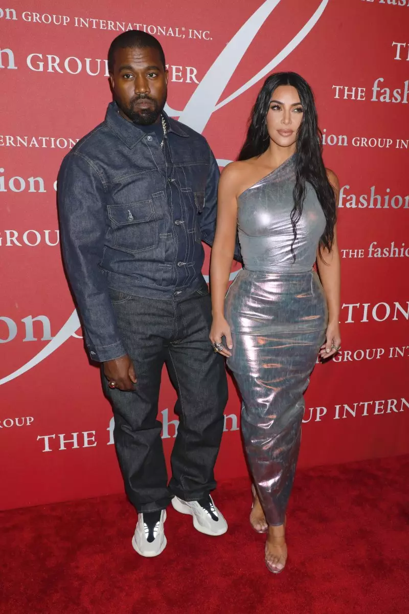 kim-kardashian-kanye-west-kardashian-sandals