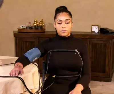 Jordyn Woods ayaa shaaca ka qaaday haddii ay 'galmo galmo la samaysay Tristan Thompson' intii lagu jiray tijaabada polygraph