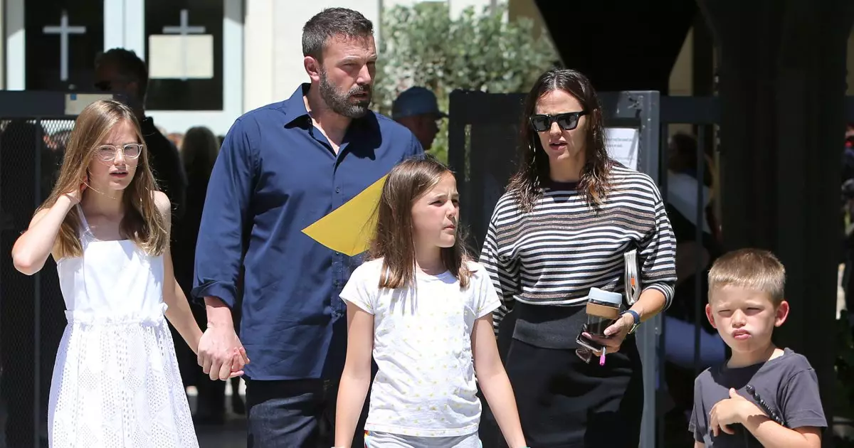 Cé hiad na 3 Páistí ag Ben Affleck agus Jennifer Garner? Buail a Leanaí