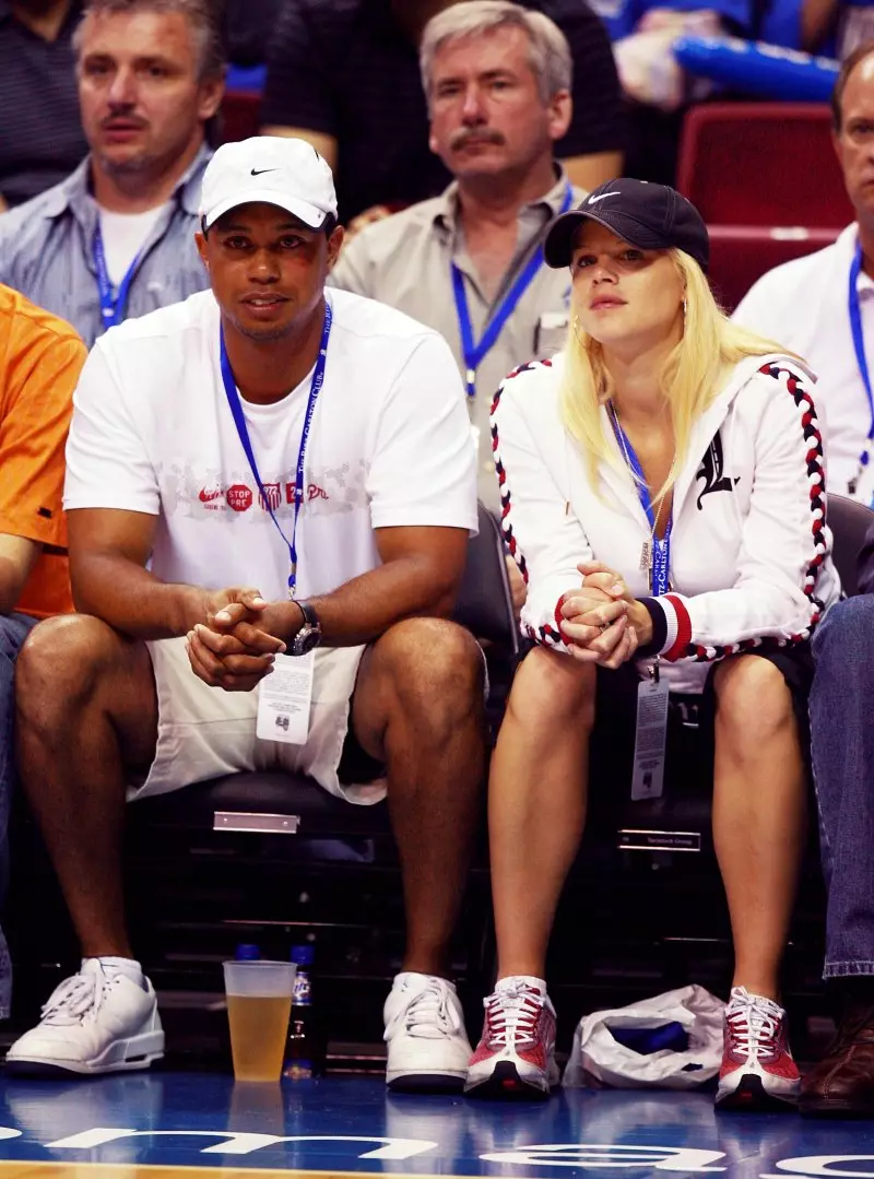 Tiger Woods และ Elin Nordegren